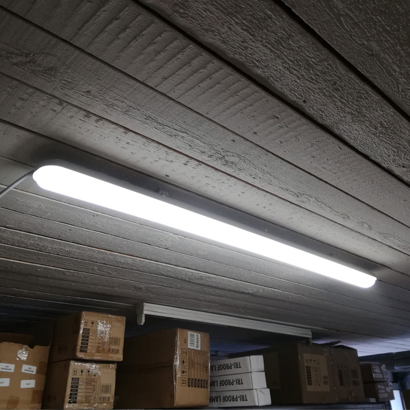 Udendørs Lys 36W | 6000K | LED Armatur | Vådrums Lysarmatur